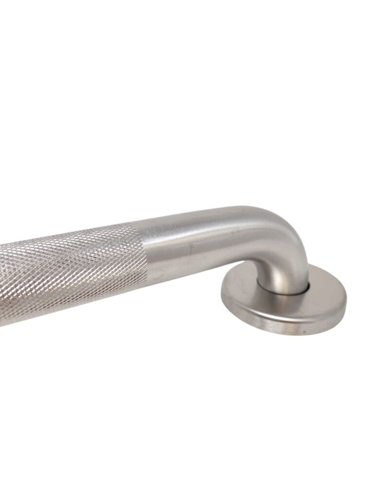Knurled Straight Grab Bar with 1.25" Diameter | CSI Bathware